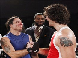 Lý giải hình xăm kỳ bí trên tay tân Thủ tướng Canada