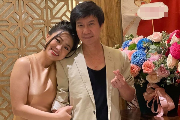 Nghệ sĩ Lê Huỳnh tuổi U60: Lấy vợ kém 29 tuổi, ở chung cư bình dân