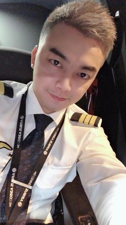 Cơ trưởng Duy Alex có bạn gái mới sau thời gian dài hủy hôn