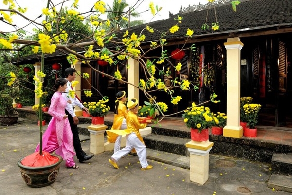 Bật mí những kiêng kỵ khi xông nhà Năm 2025, tránh gặp điều xui